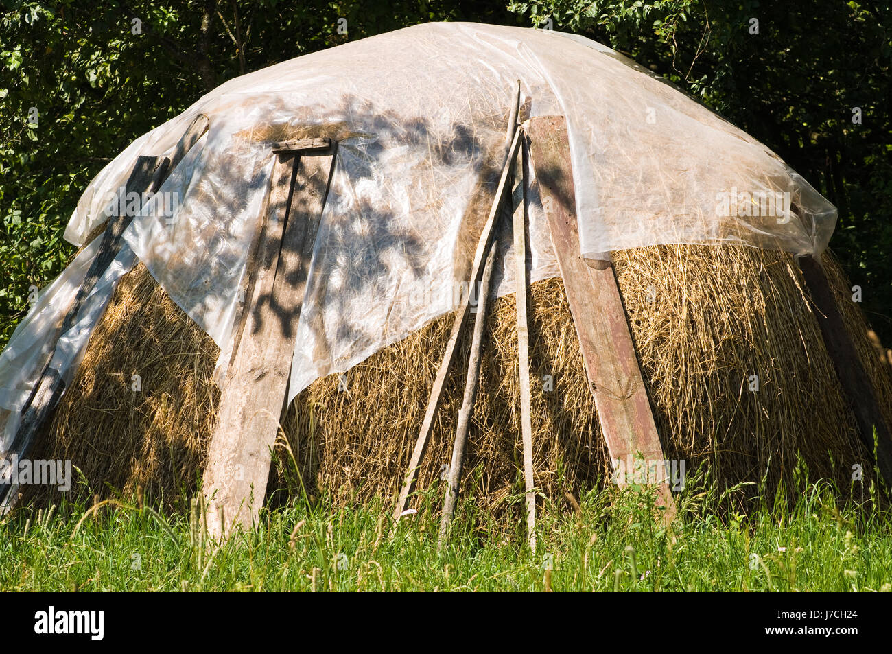 agriculture farming farm stack hay haystack rural peasant straw big ...