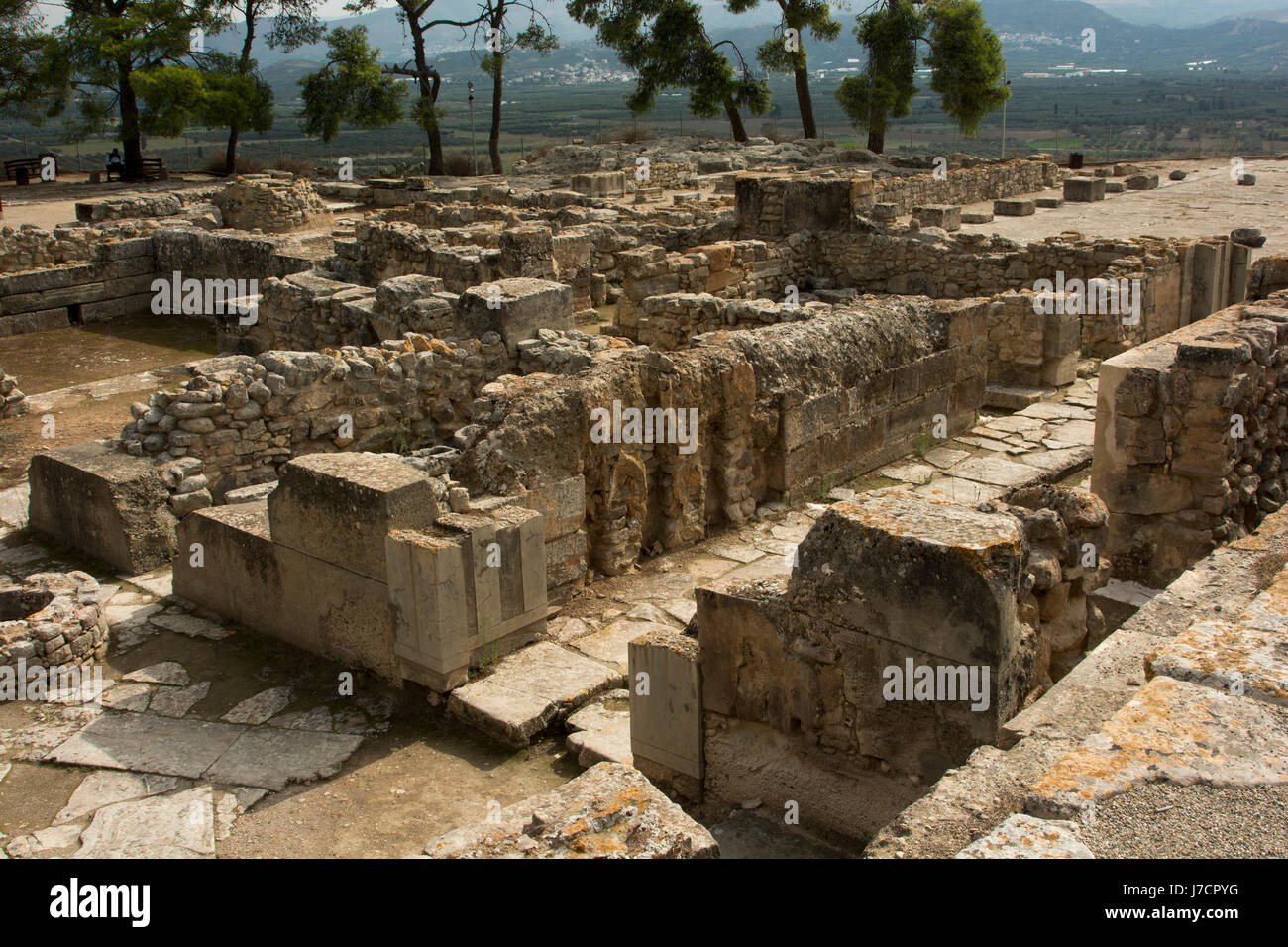 Phaistos was an Minoan palace and city iin southern central Crete with ...
