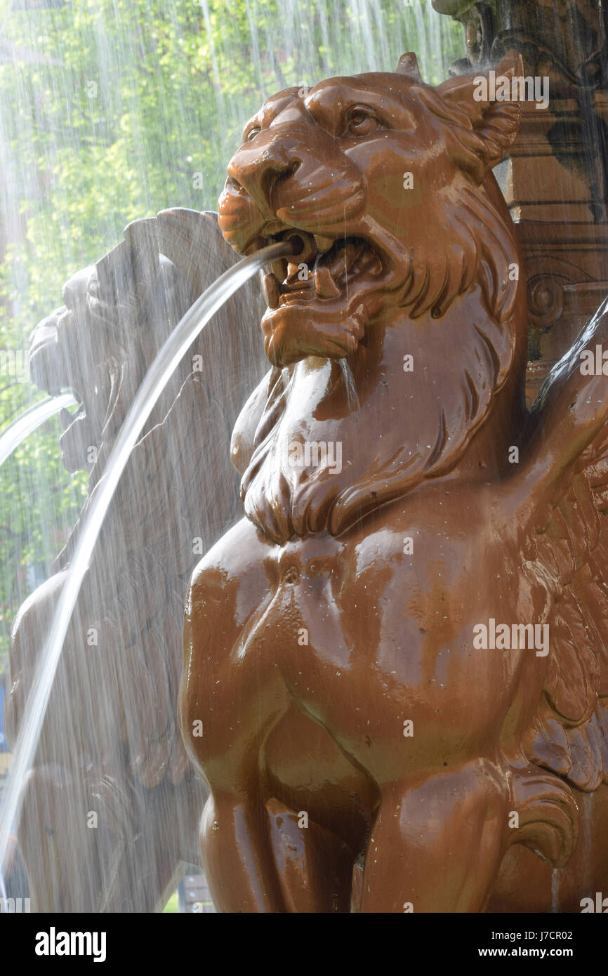 Fountain Leicester City Centre Stock Photo - Alamy