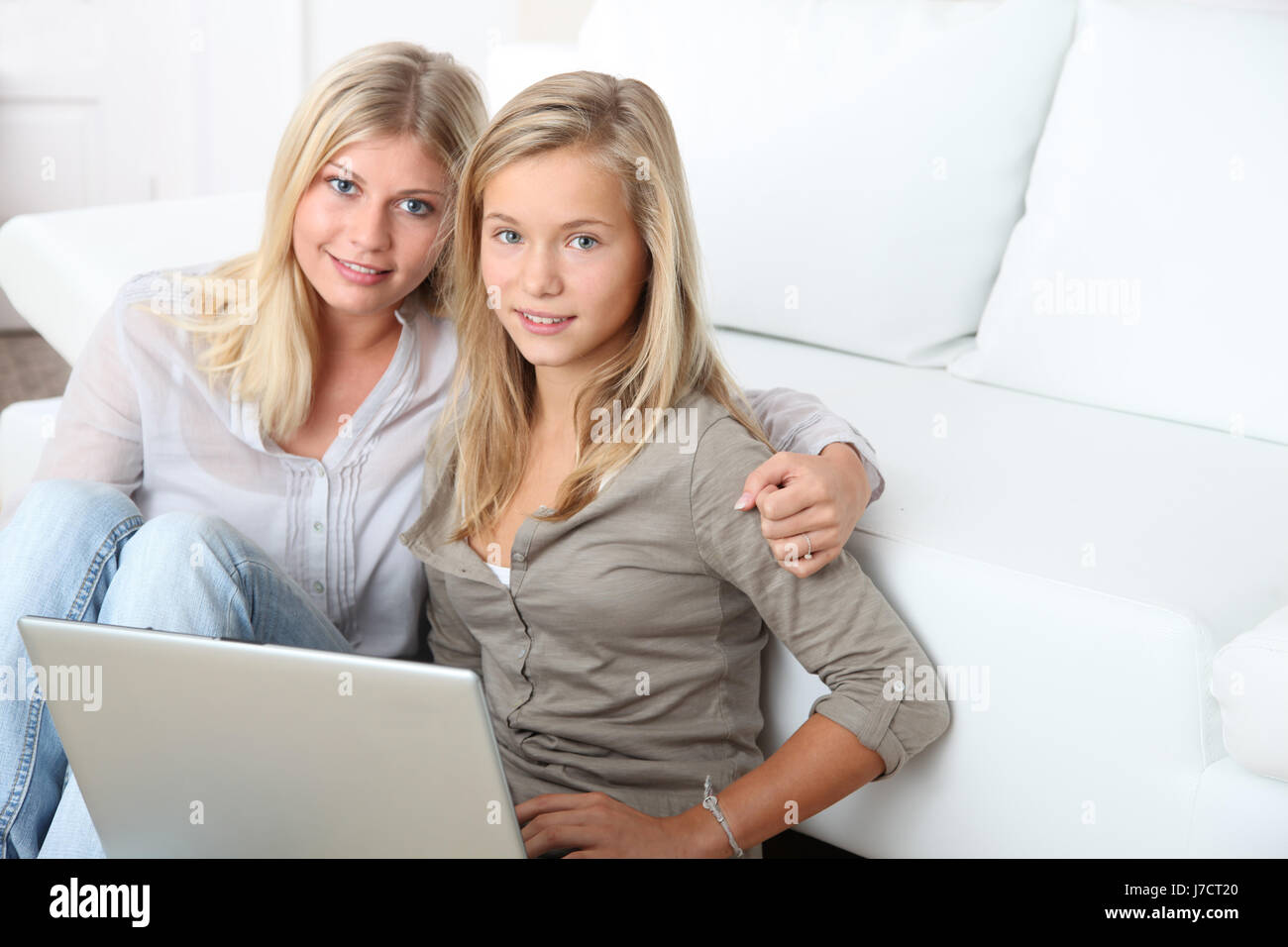 woman laptop notebook computers computer laugh laughs laughing twit ...