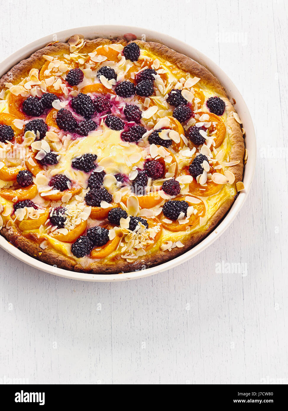 Blackberry images hi-res stock photography and images - Alamy