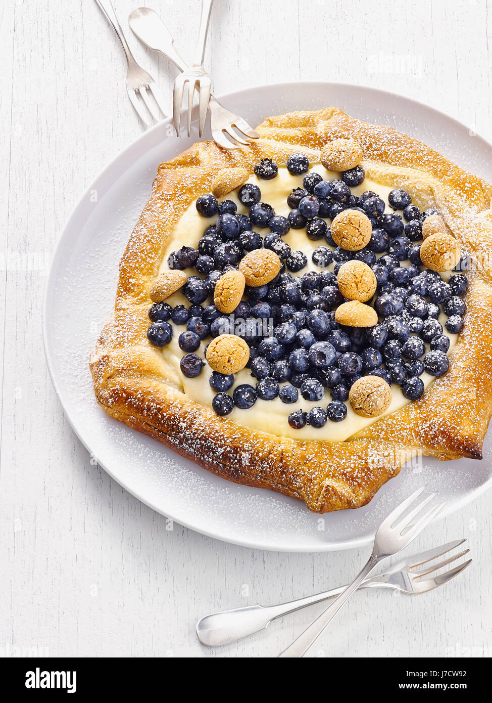 Blueberry puff paste tarte Stock Photo - Alamy