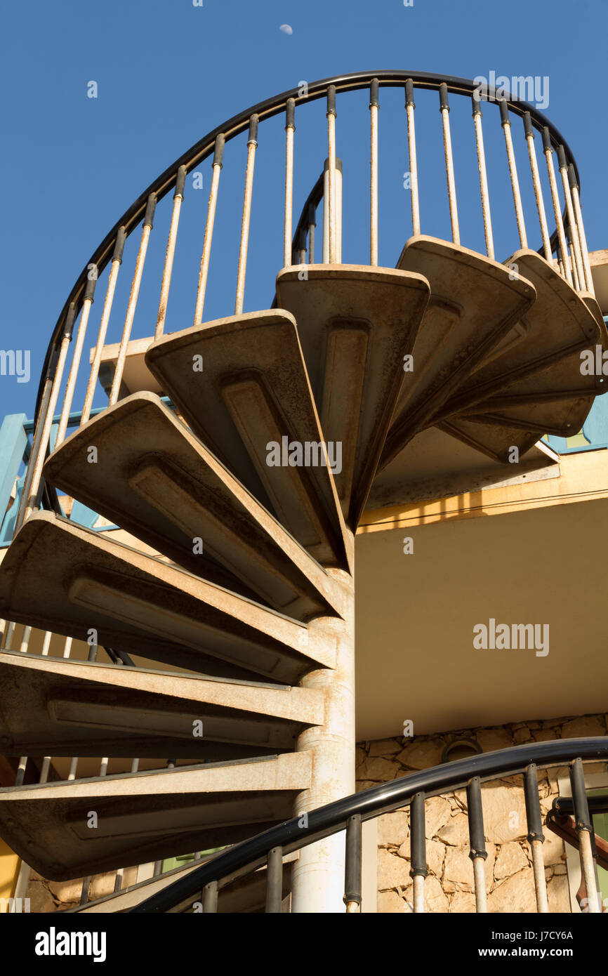 worms eye stairs style of construction architecture architectural style ...