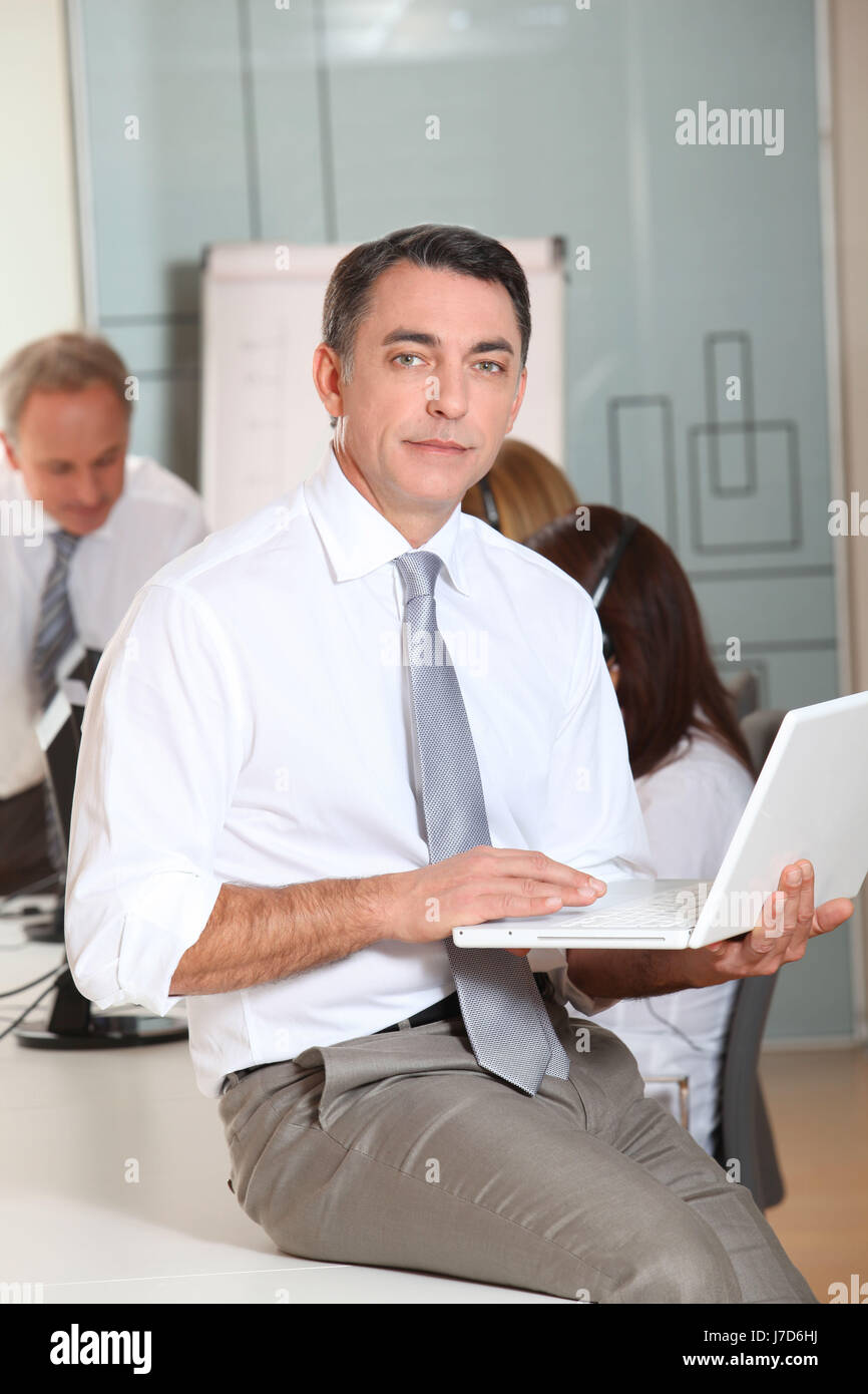 office laptop notebook computers computer laugh laughs laughing twit ...