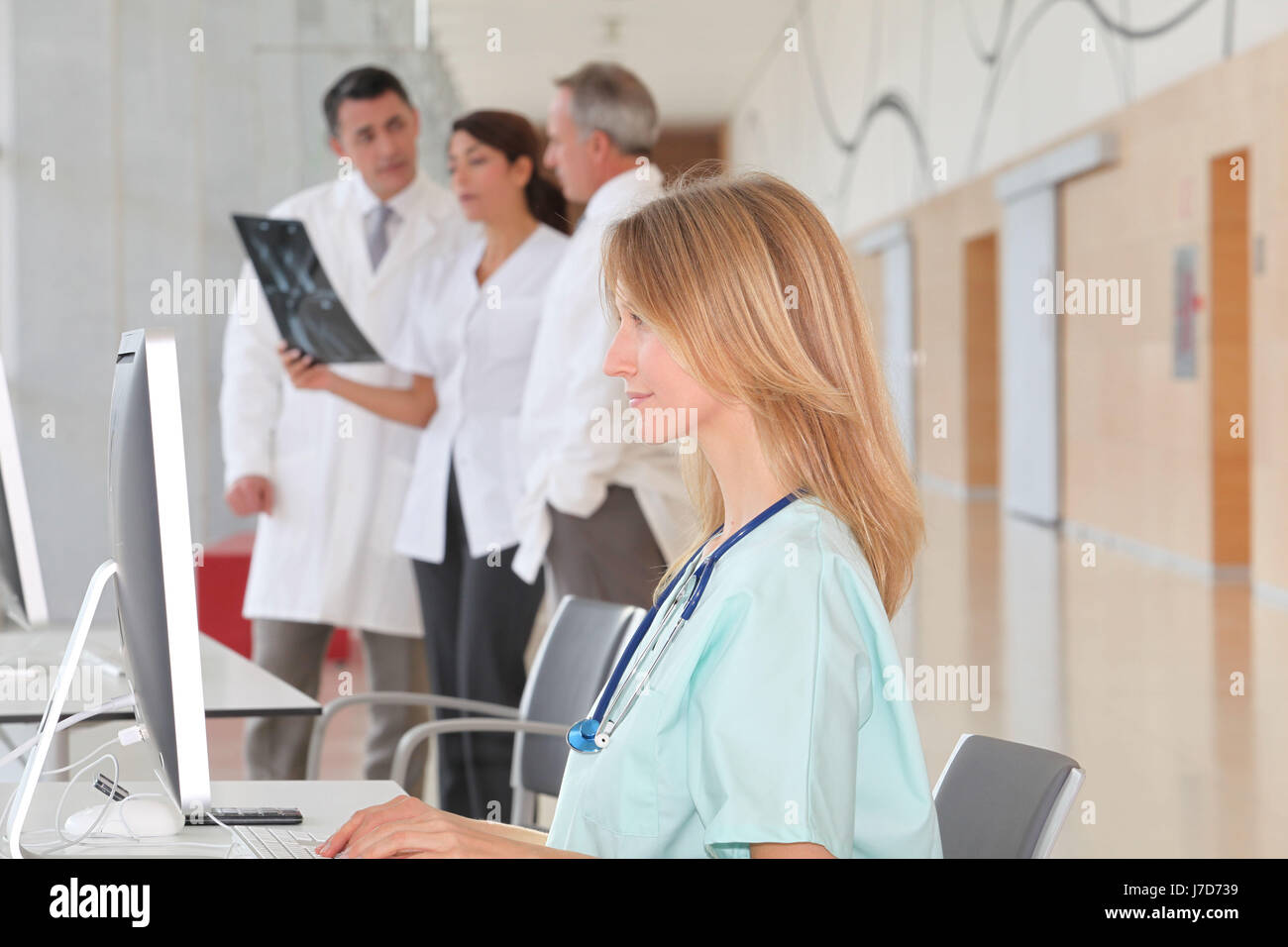 doctor physician medic medical practicioner woman laugh laughs laughing ...