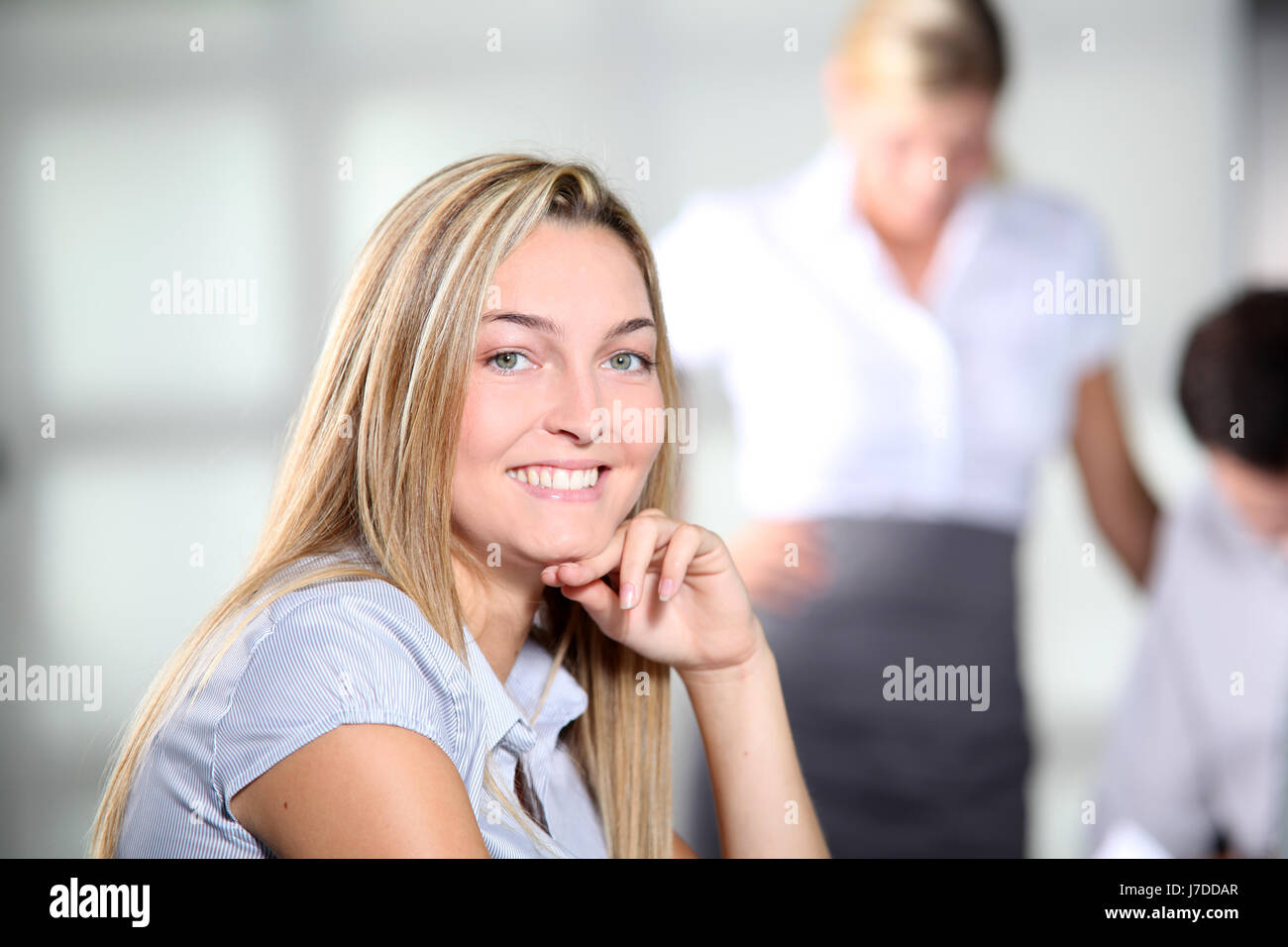 woman office laugh laughs laughing twit giggle smile smiling laughter ...