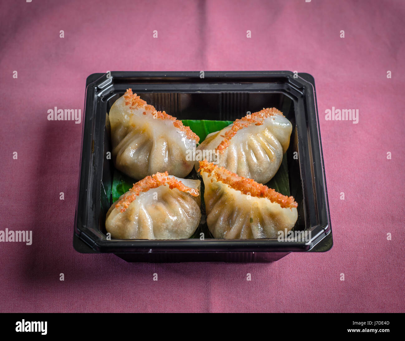 Dim sum container hi-res stock photography and images - Alamy