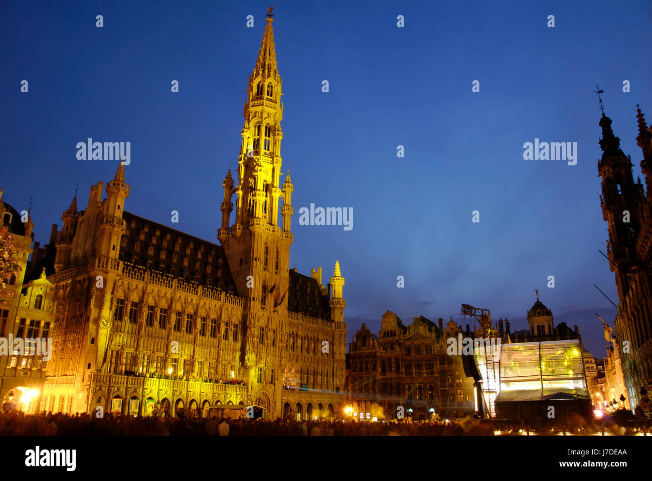 hall guild belgium brussels landmark humans human beings people folk ...