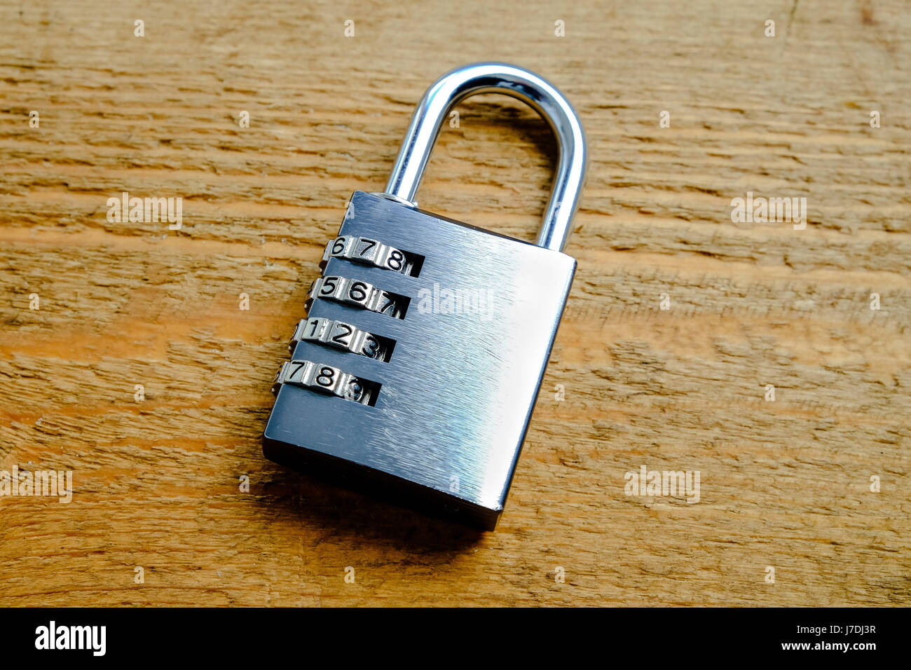 Number padlock hi-res stock photography and images - Alamy