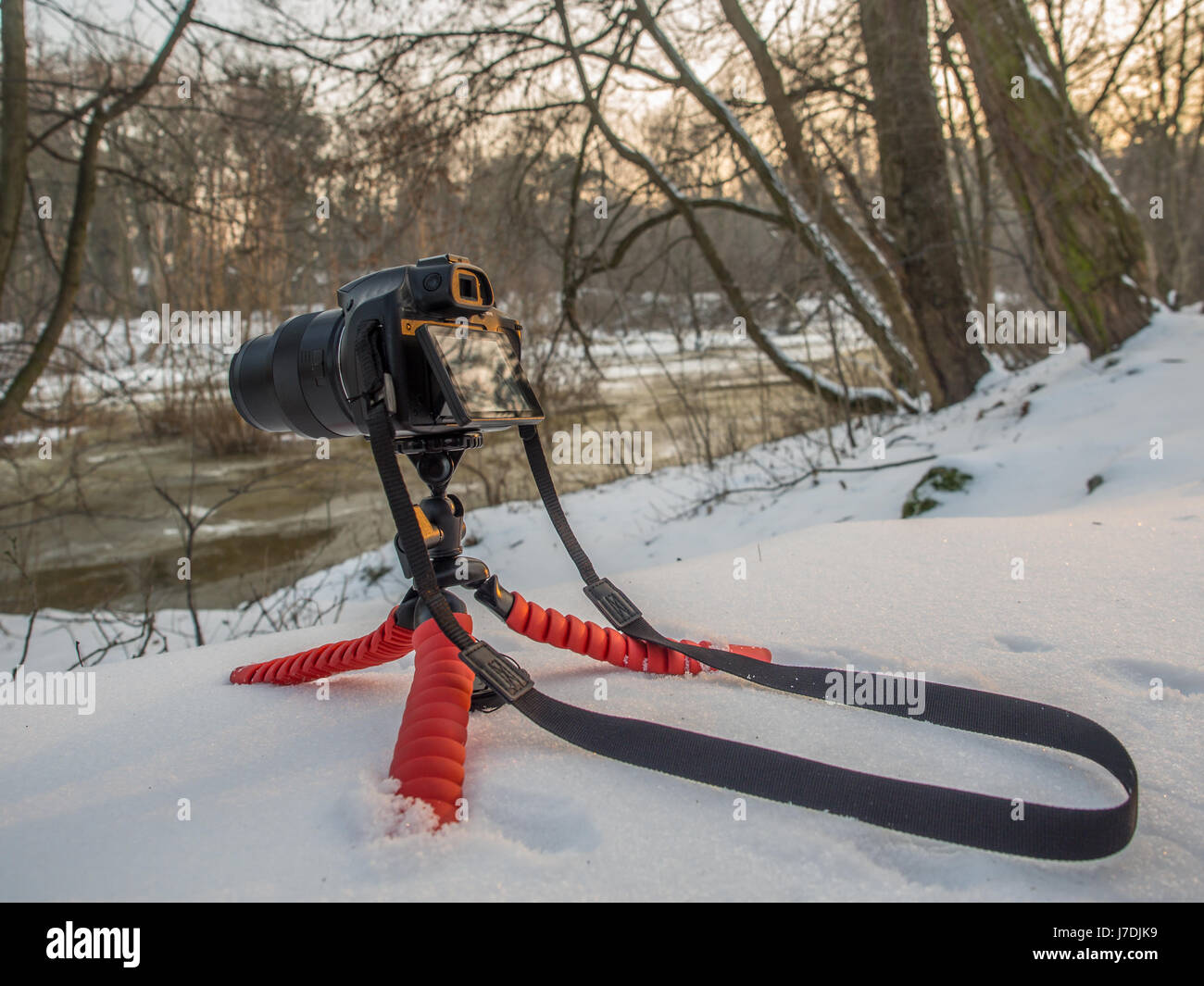 Mirrorless images hi-res stock photography and images - Alamy