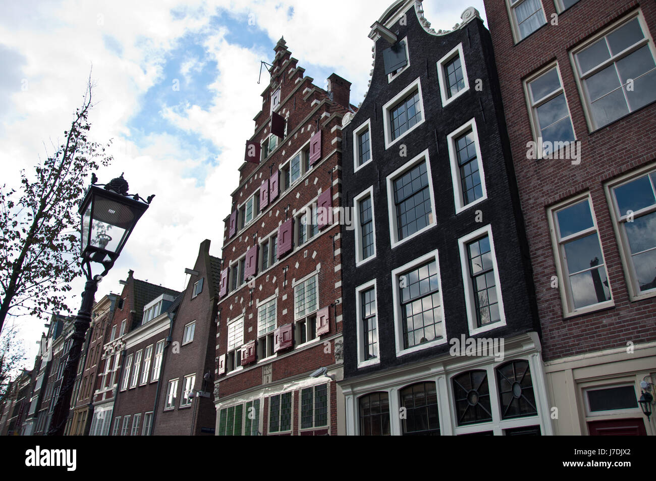 house building travel architectural buildings houses city town tree ...