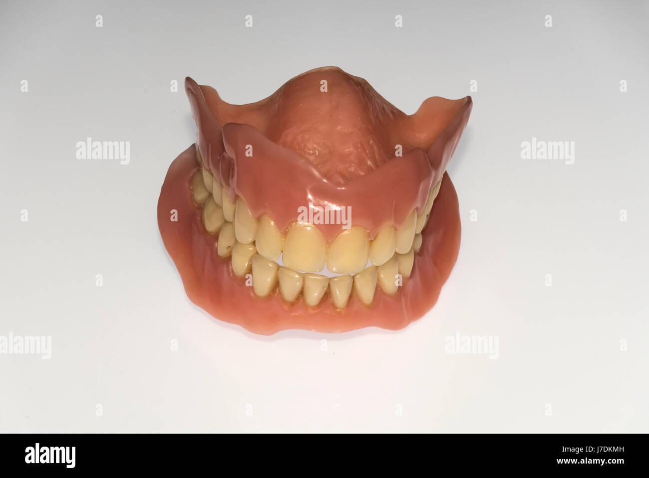 Maxillary teeth hi-res stock photography and images - Alamy