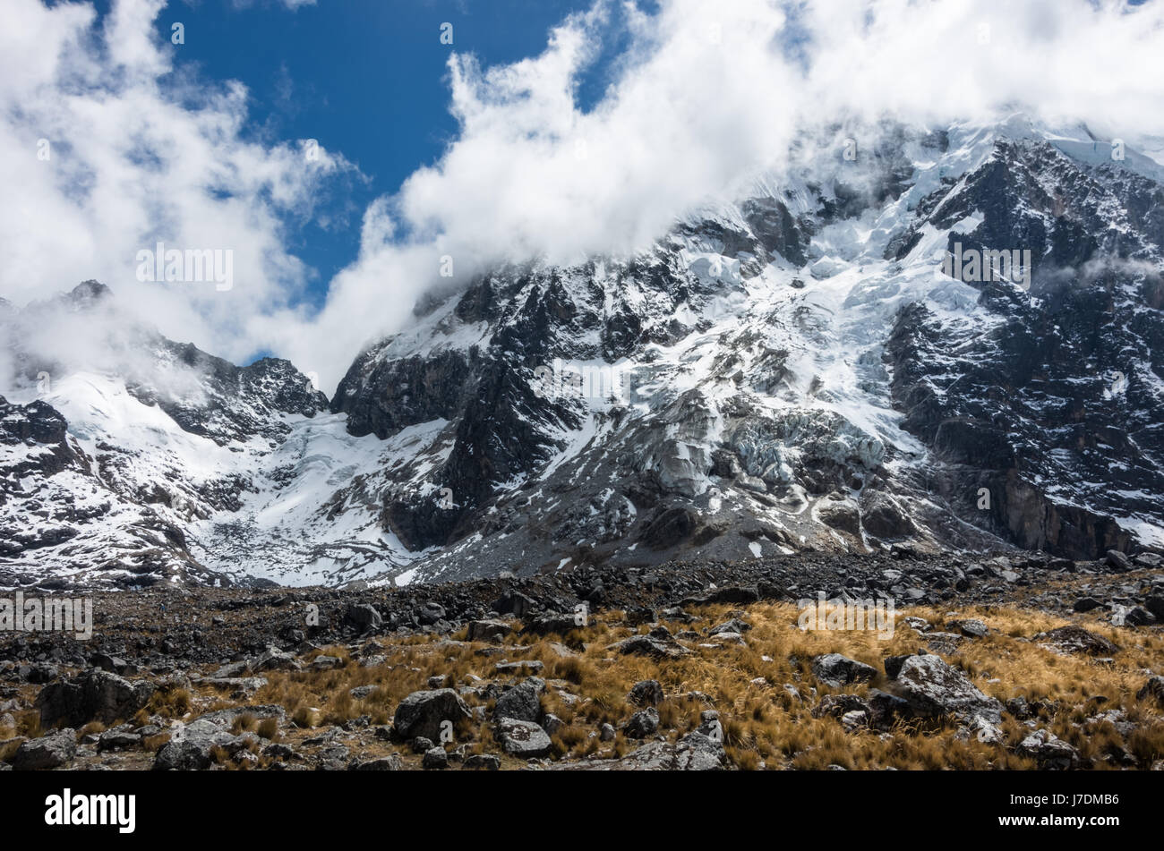 Salcantay (6,271 m) - the highest peak in the Vilcabamba mountain range ...