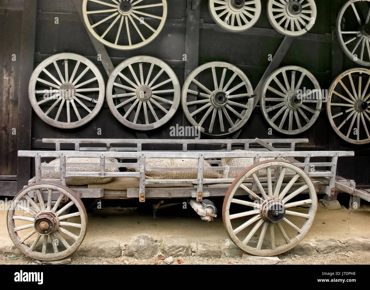 wood vintage farm wagon farmer rustical rustic old cart travel wheel ...