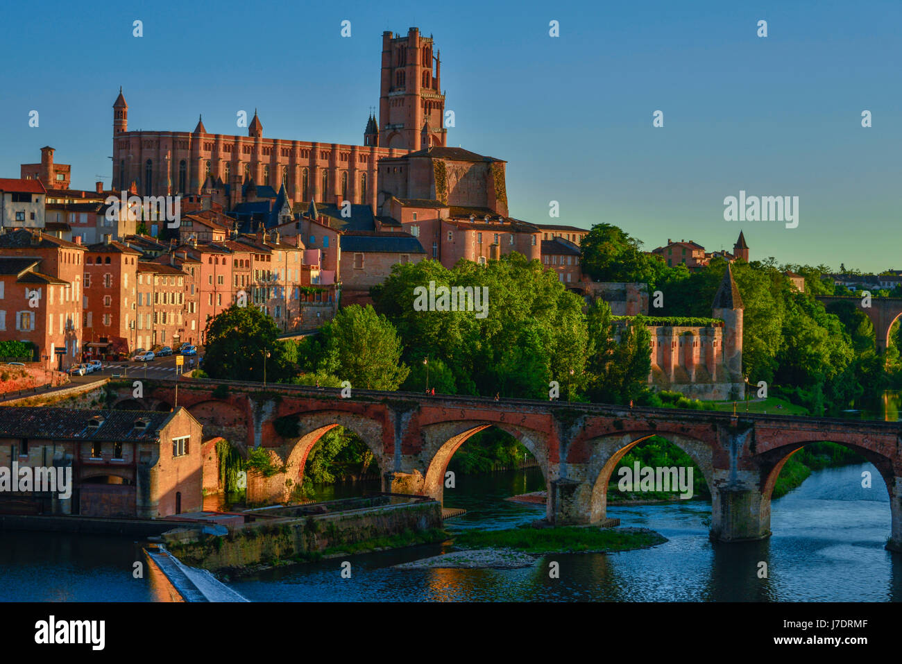 The medieval city of Albi and the river Tarn at sunset, Occitanie ...