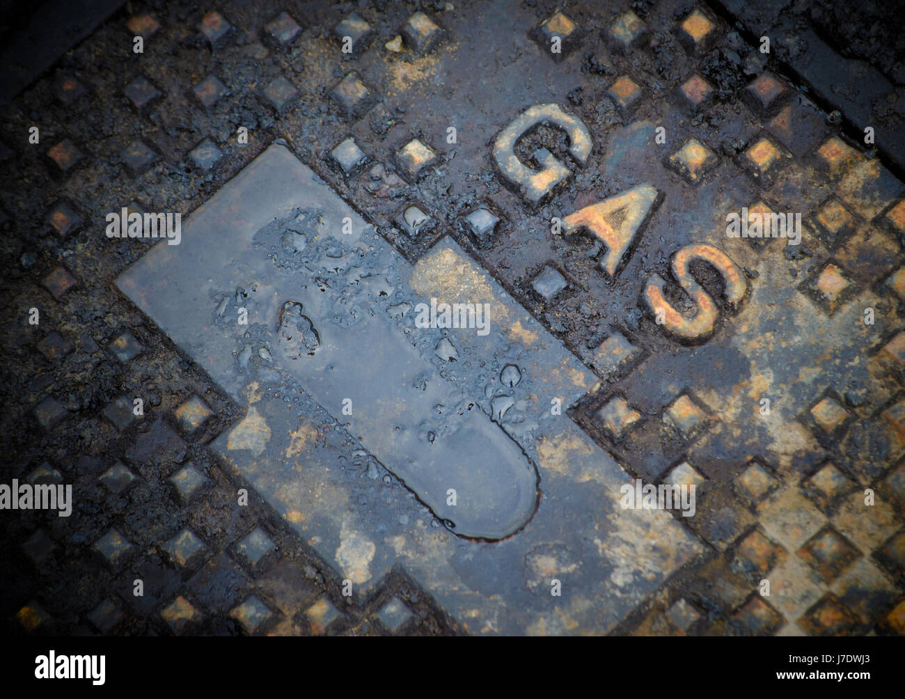 Gas pavement cover hi-res stock photography and images - Alamy