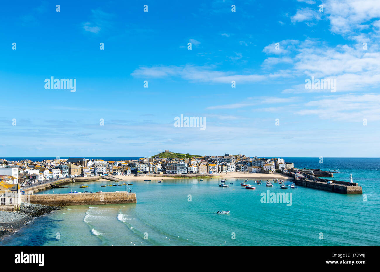 ST IVES, CORNWALL, UK - 27APR2017: St Ives harbour and the peninsula ...