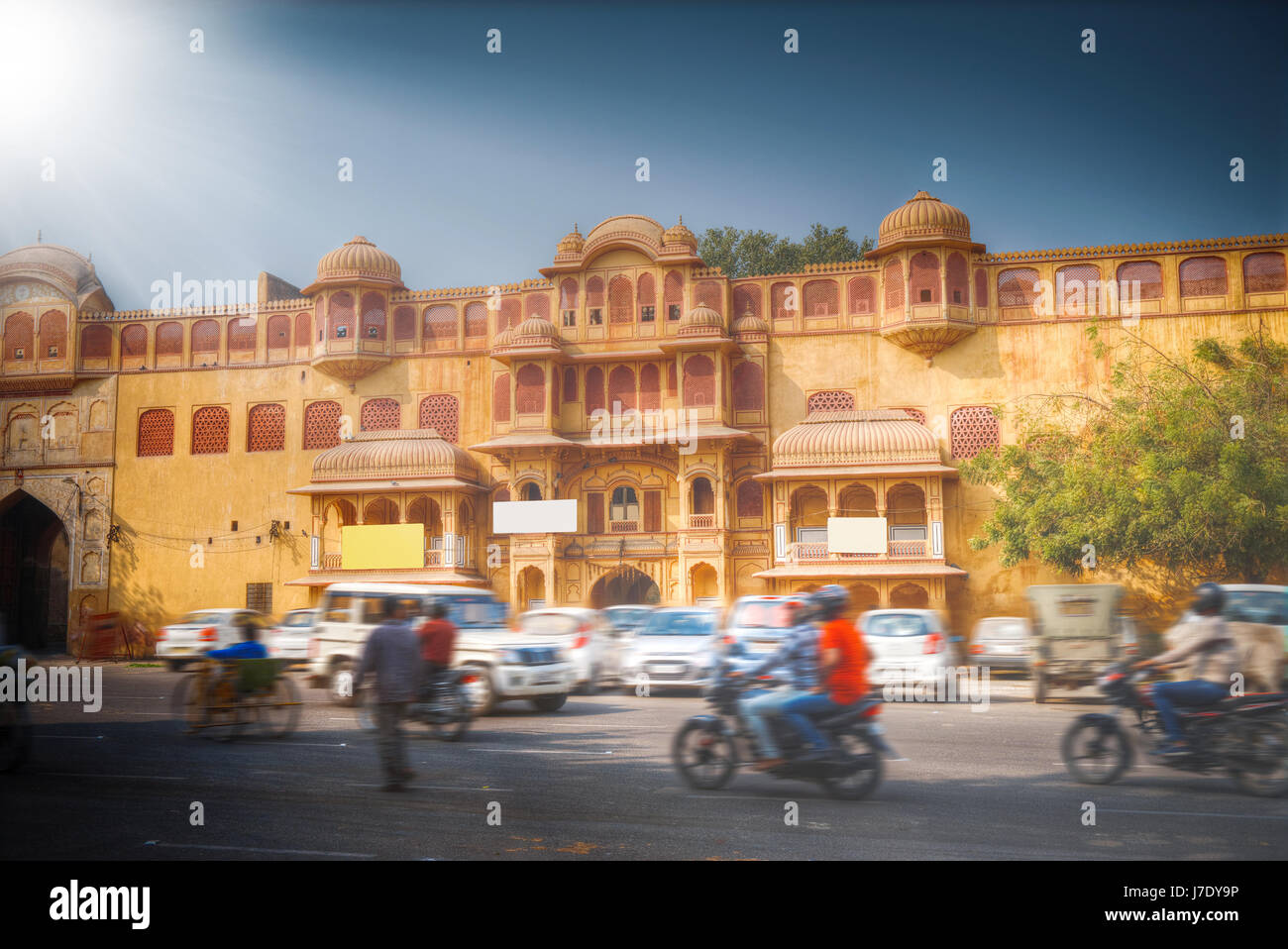 Jaipur - a city in India, Rajasthan. It called the "Pink City" because ...