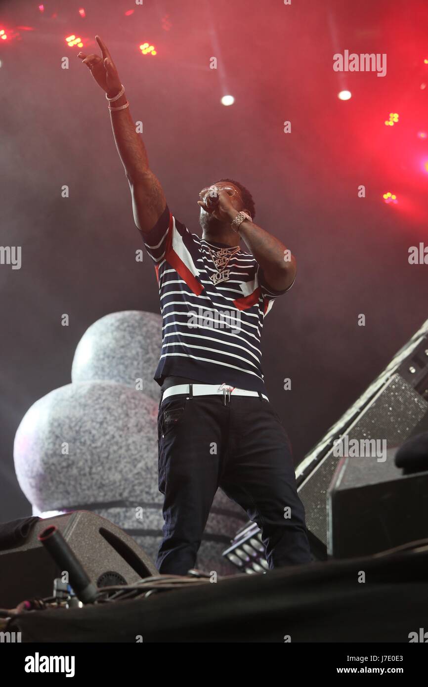 Gucci Mane seen performing at Coachella weekend 2 day 2 Featuring ...