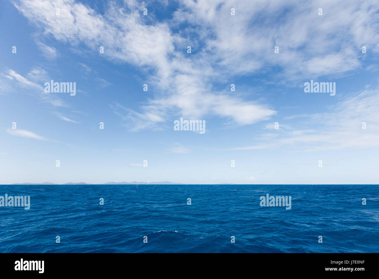 beautiful blue ocean horizon and clouds Stock Photo - Alamy