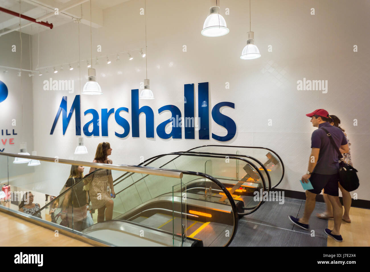 Marmaxx unit hi-res stock photography and images - Alamy