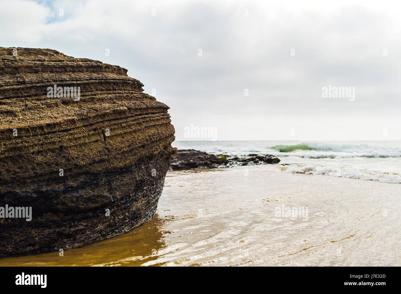 A rock the rocks rocky wall hi-res stock photography and images - Alamy