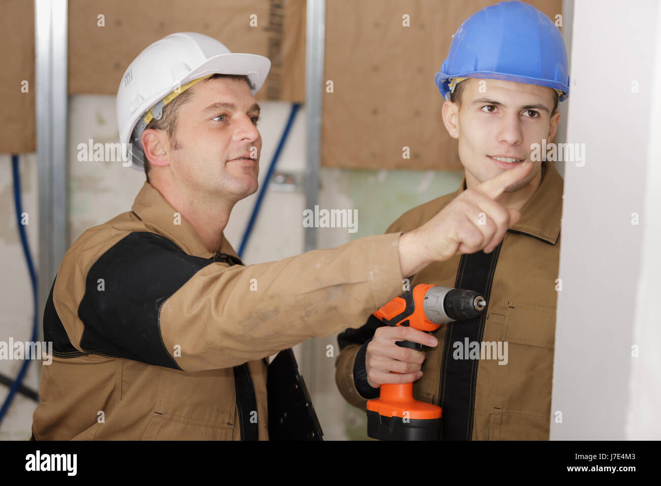Telling worker hi-res stock photography and images - Alamy