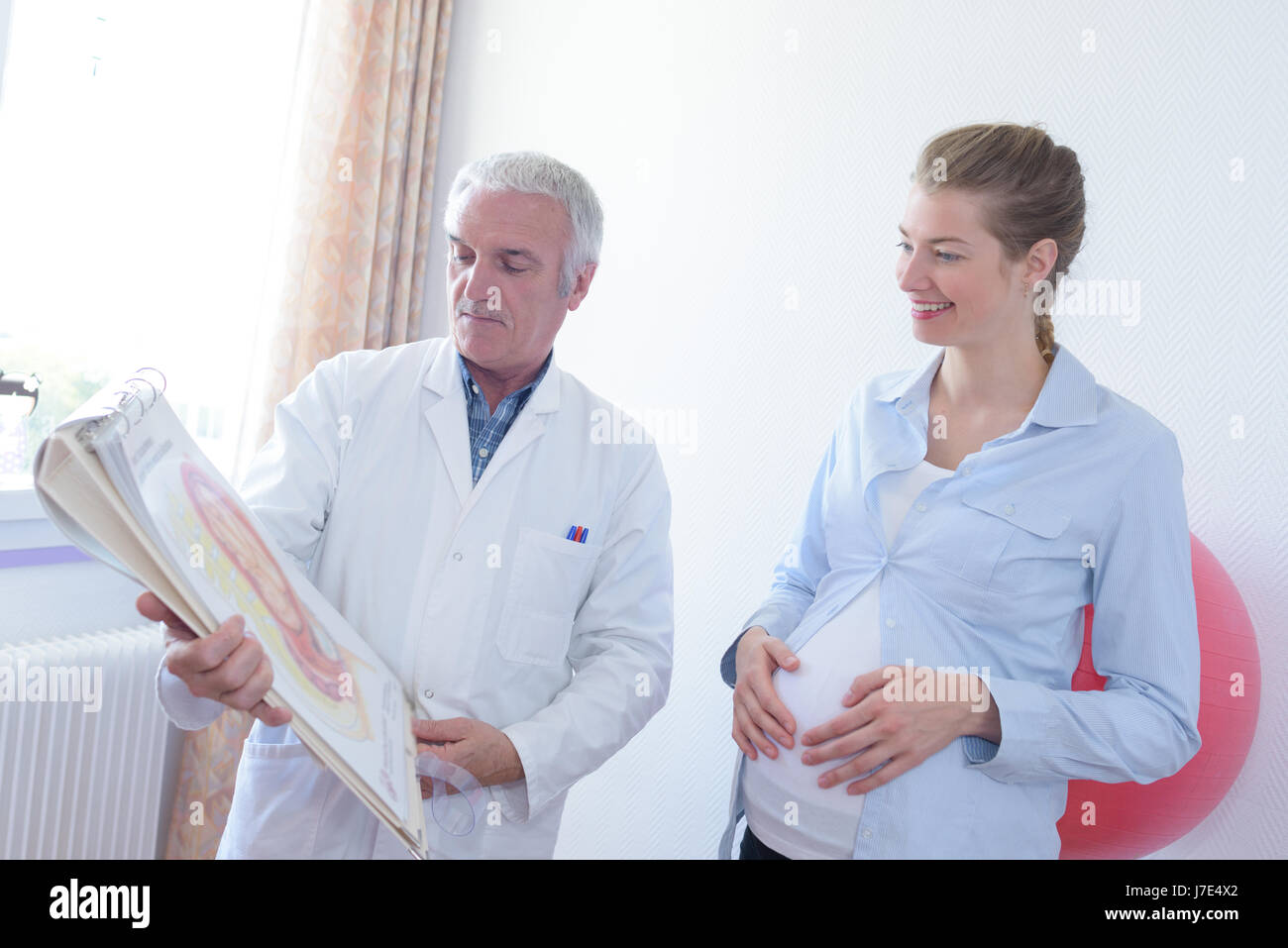 Baby excite to see mother hi-res stock photography and images - Alamy