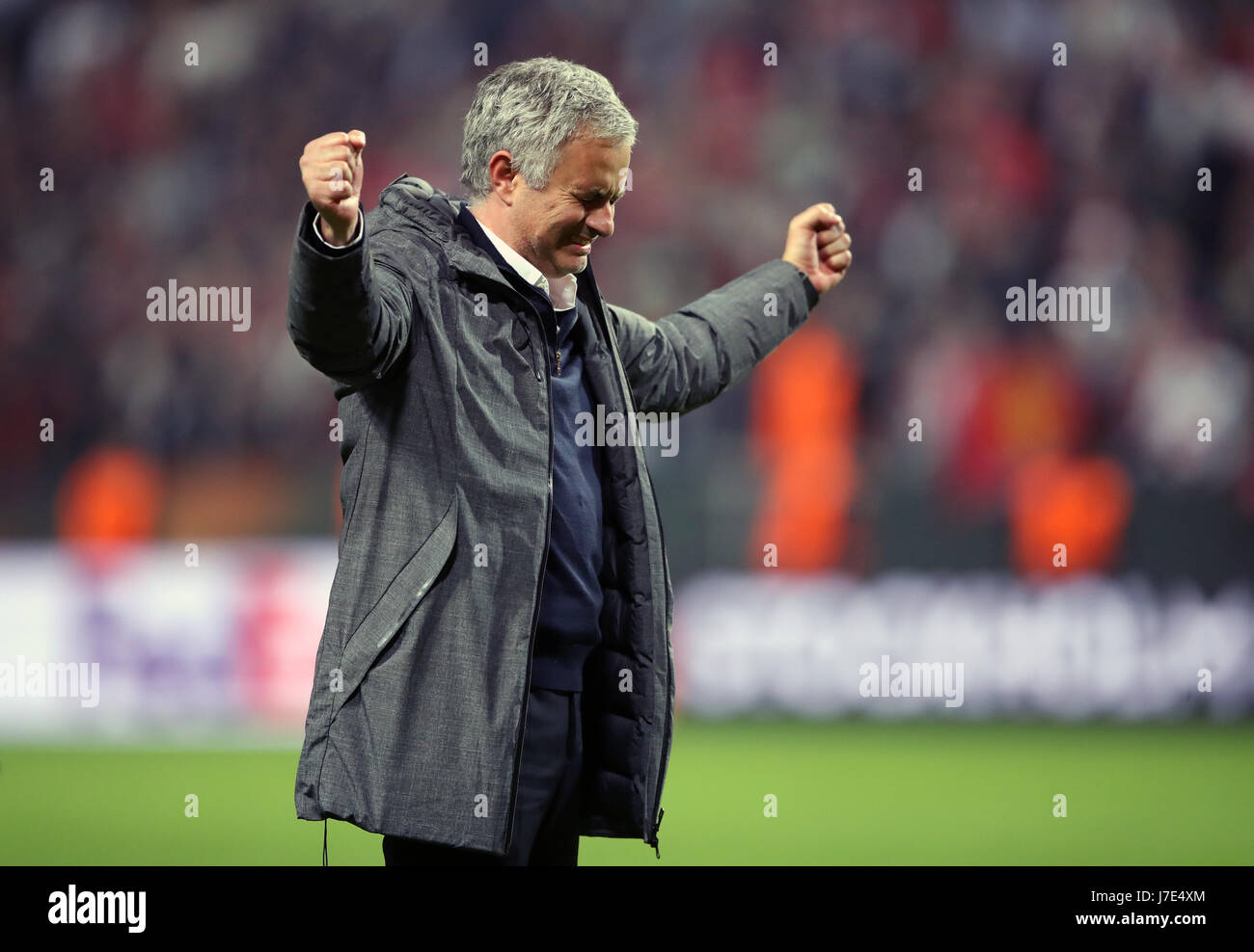 Jose Mourinho Celebrating