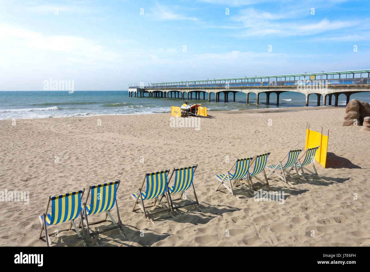 Boscombe pier beach bournemouth hi-res stock photography and images - Alamy