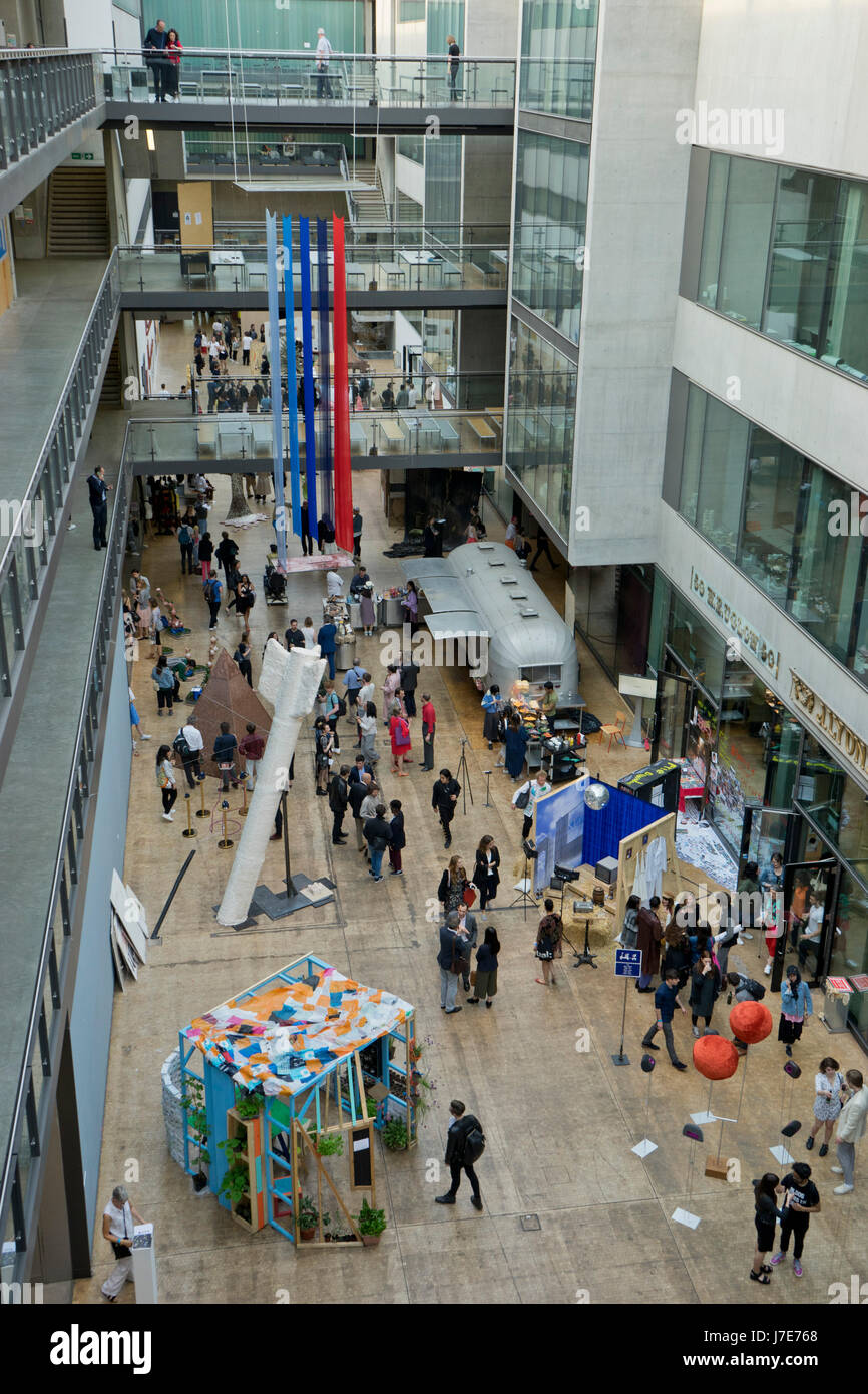 Students and visitors at the Central Saint Martins University of the ...