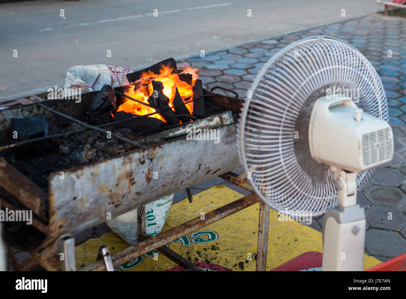 Fan fire hi-res stock photography and images - Alamy