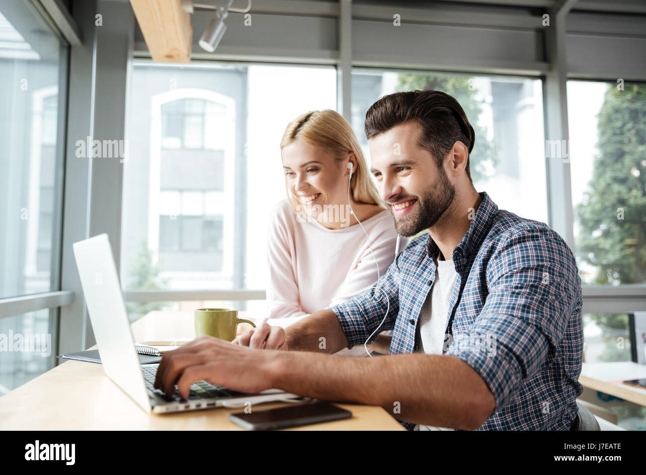 Two colleagues wearing office hi-res stock photography and images - Alamy
