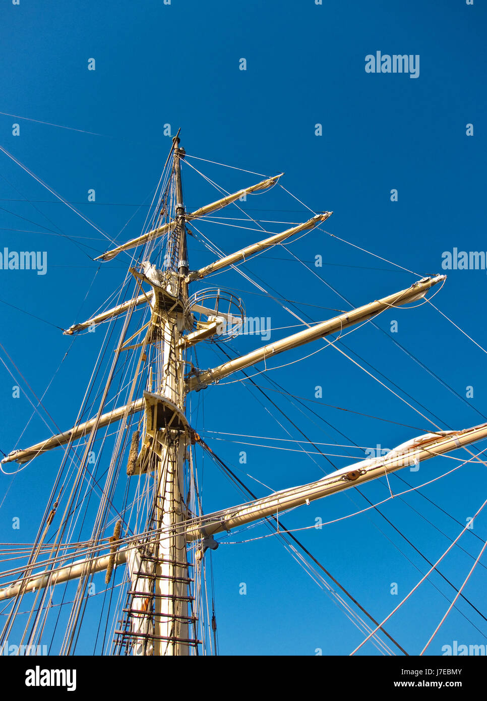 mast of a sailing ship Stock Photo - Alamy