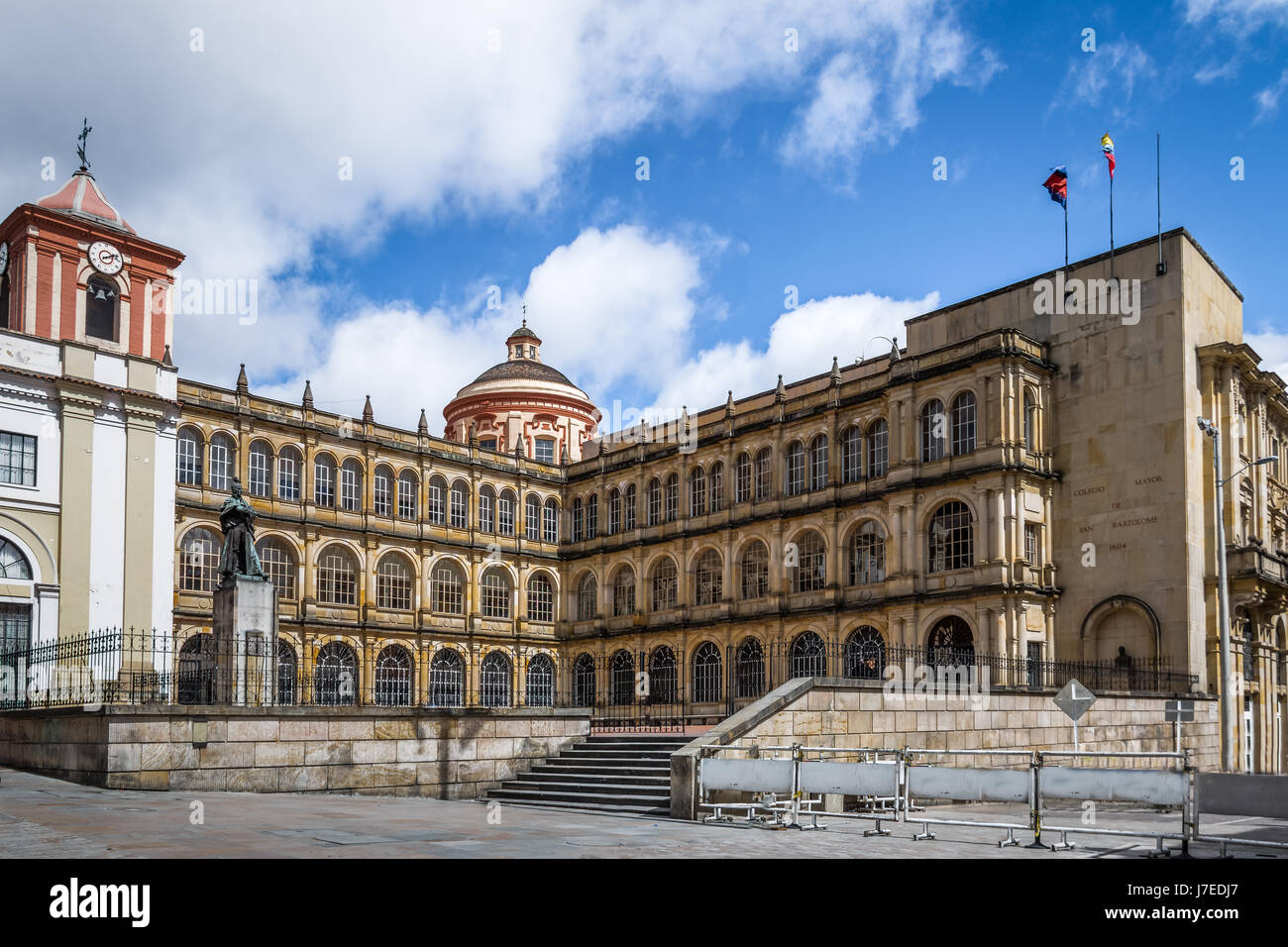 Bogota colombia street hi-res stock photography and images - Alamy