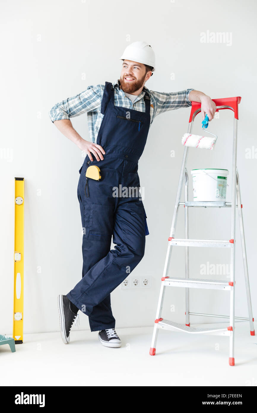 Ladder leaning on wall hi-res stock photography and images - Alamy