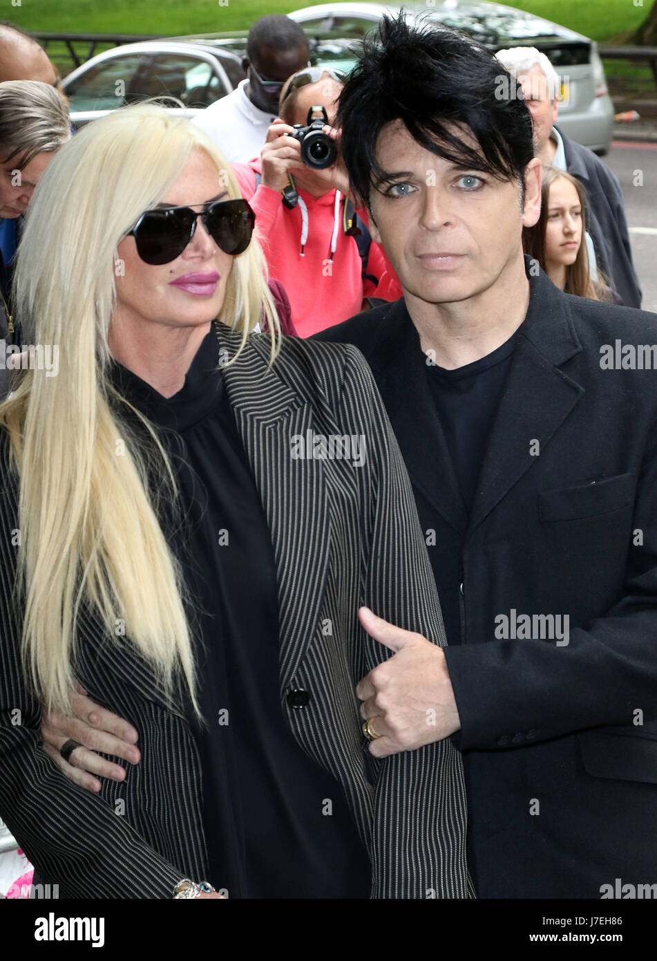 Gary newman hi-res stock photography and images - Alamy