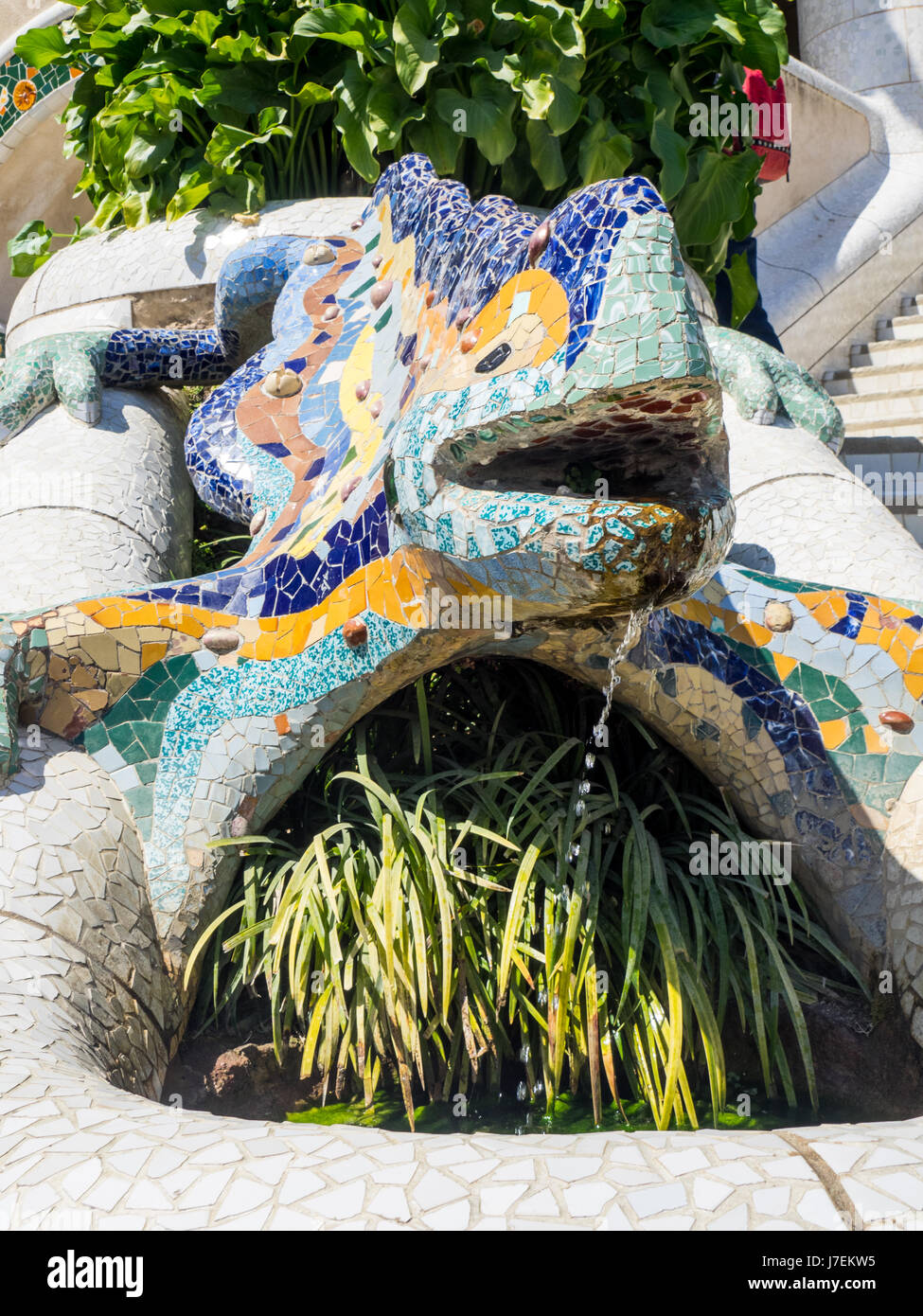 Mosaic lizard at antoni gaudis parc guell hi-res stock photography and ...