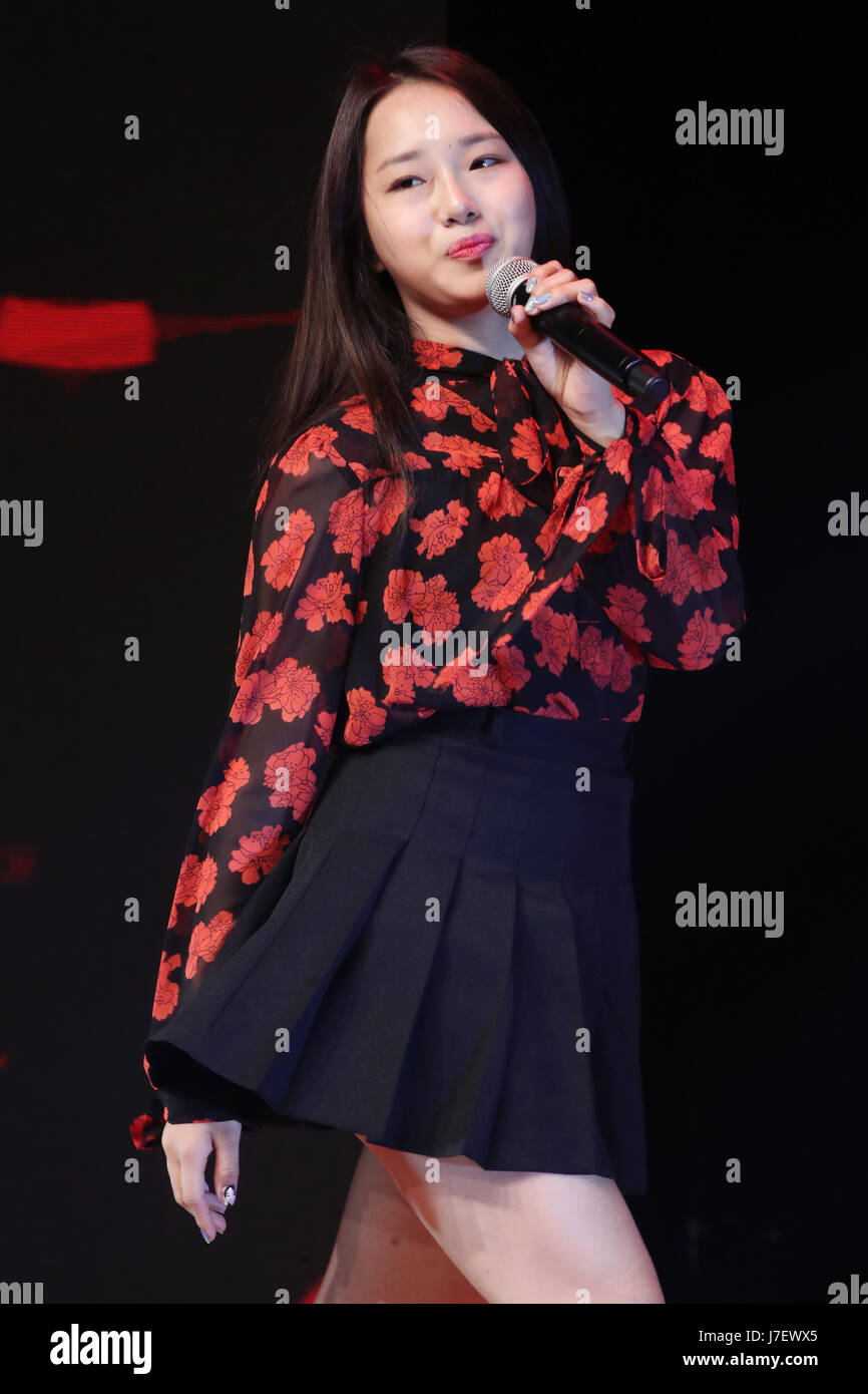 Filipino-American singer Kriesha Tiu Filipino-American singer Kriesha ...