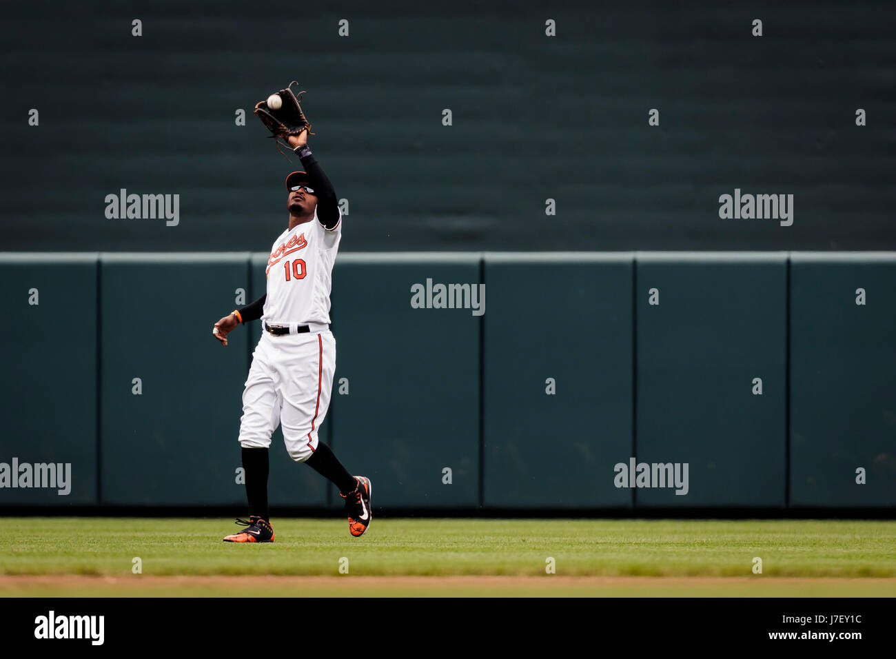 Baltimore, Maryland, USA. 24th May, 2017. Baltimore Orioles center ...