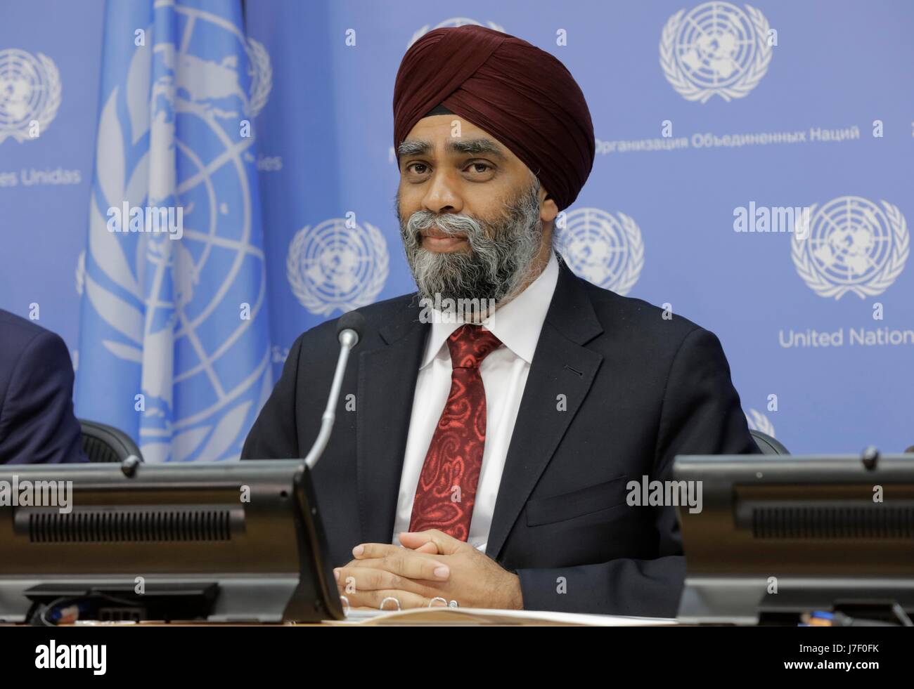 Harjit singh sajjan hi-res stock photography and images - Alamy