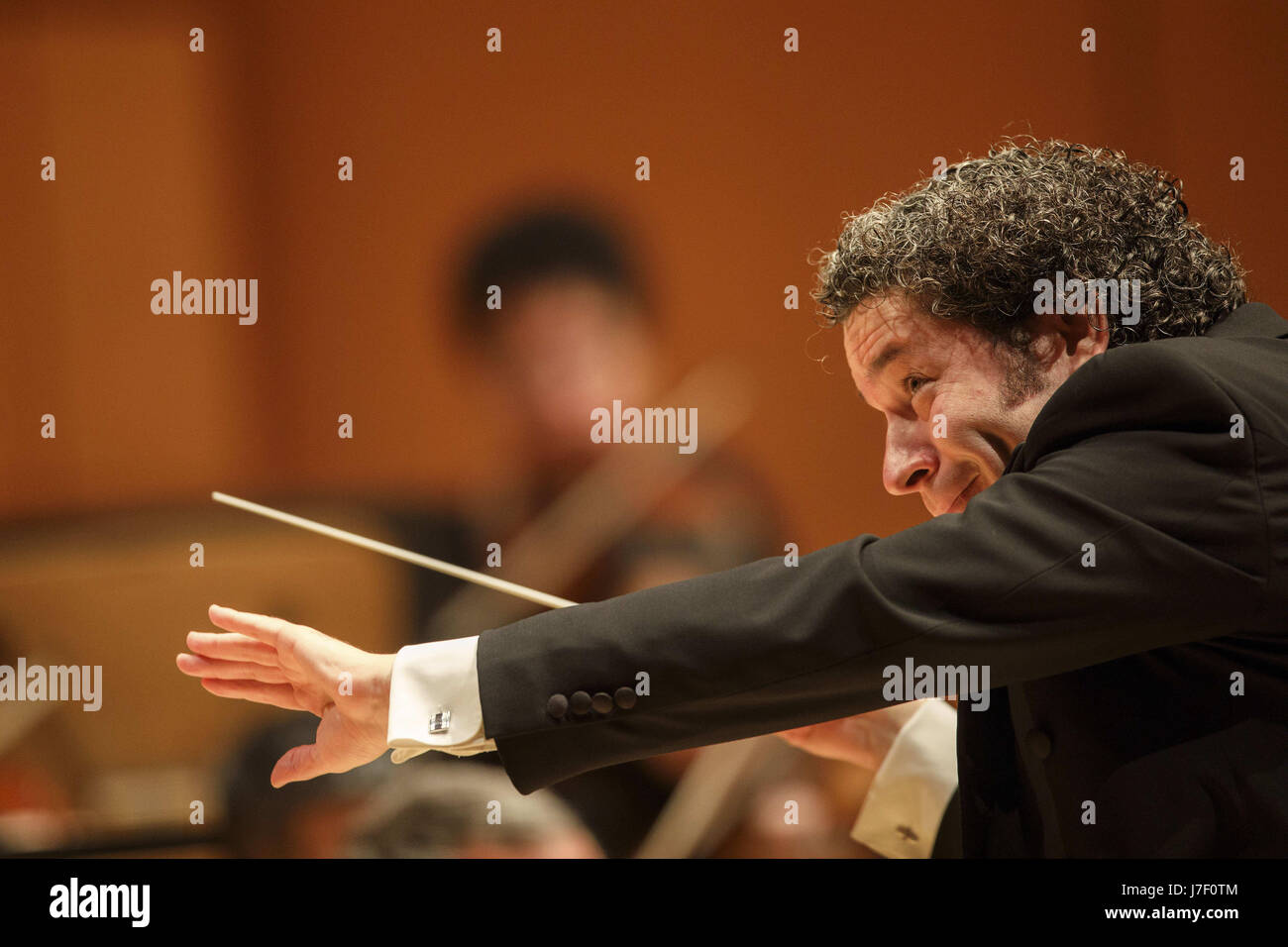 Los Angeles, California, USA. 18th May, 2017. Conductor Gustavo Dudamel ...