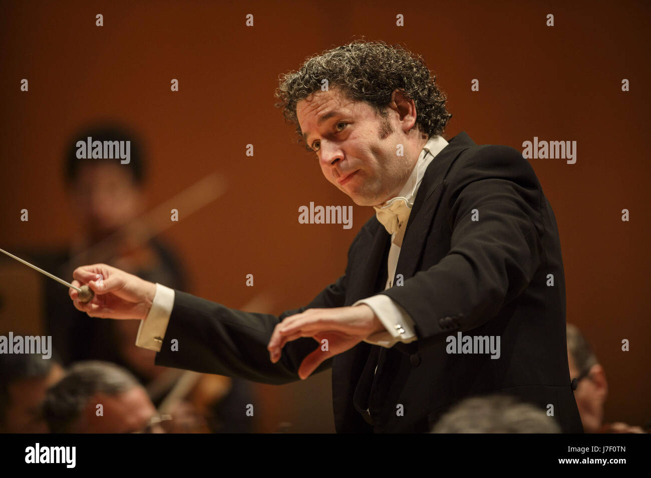 Los Angeles, California, USA. 18th May, 2017. Conductor Gustavo Dudamel ...