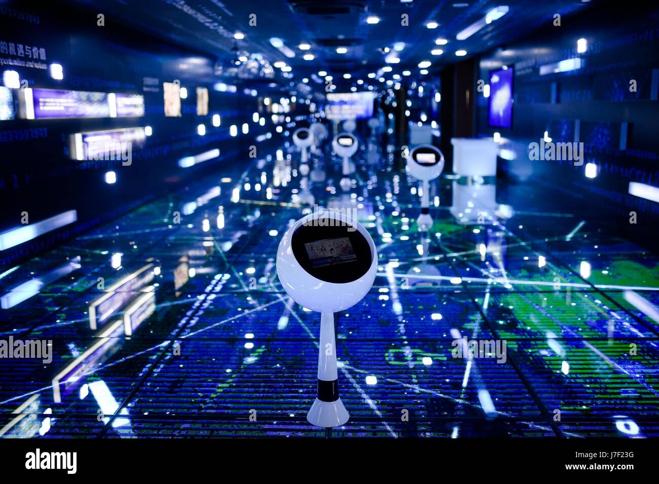 The time tunnel hi-res stock photography and images - Alamy