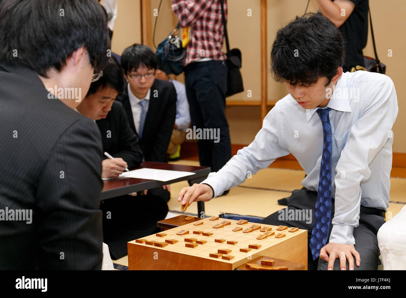 Sota Fujii (R) wins the shogi match against Seiya Kondo (L) at the 30th ...