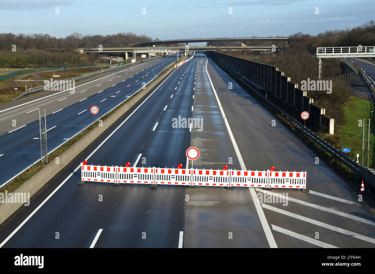 Absperrungsstnder hi-res stock photography and images - Alamy