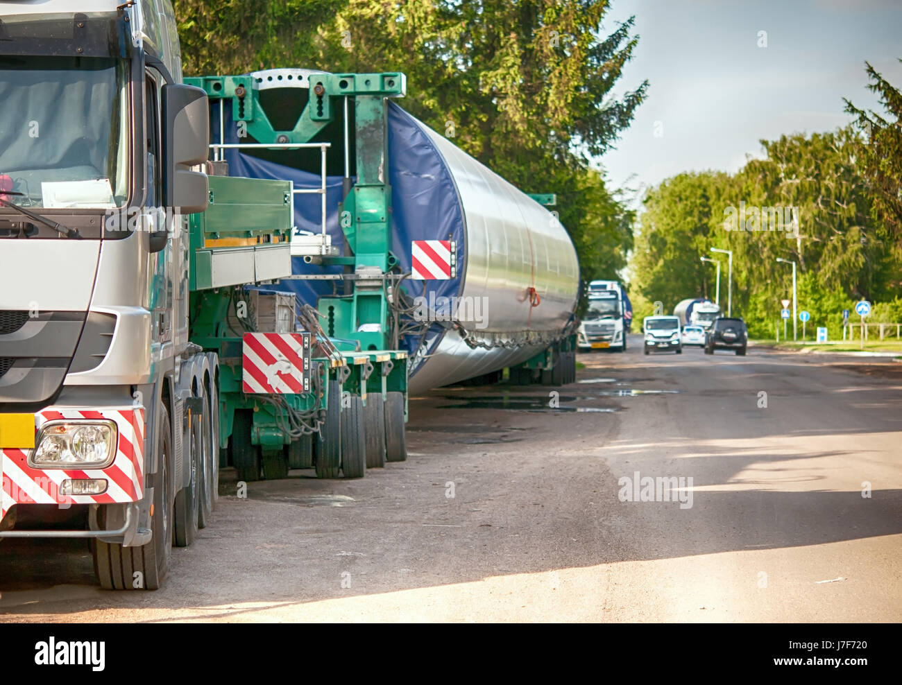 Wind turbine blade on truck hi-res stock photography and images - Alamy