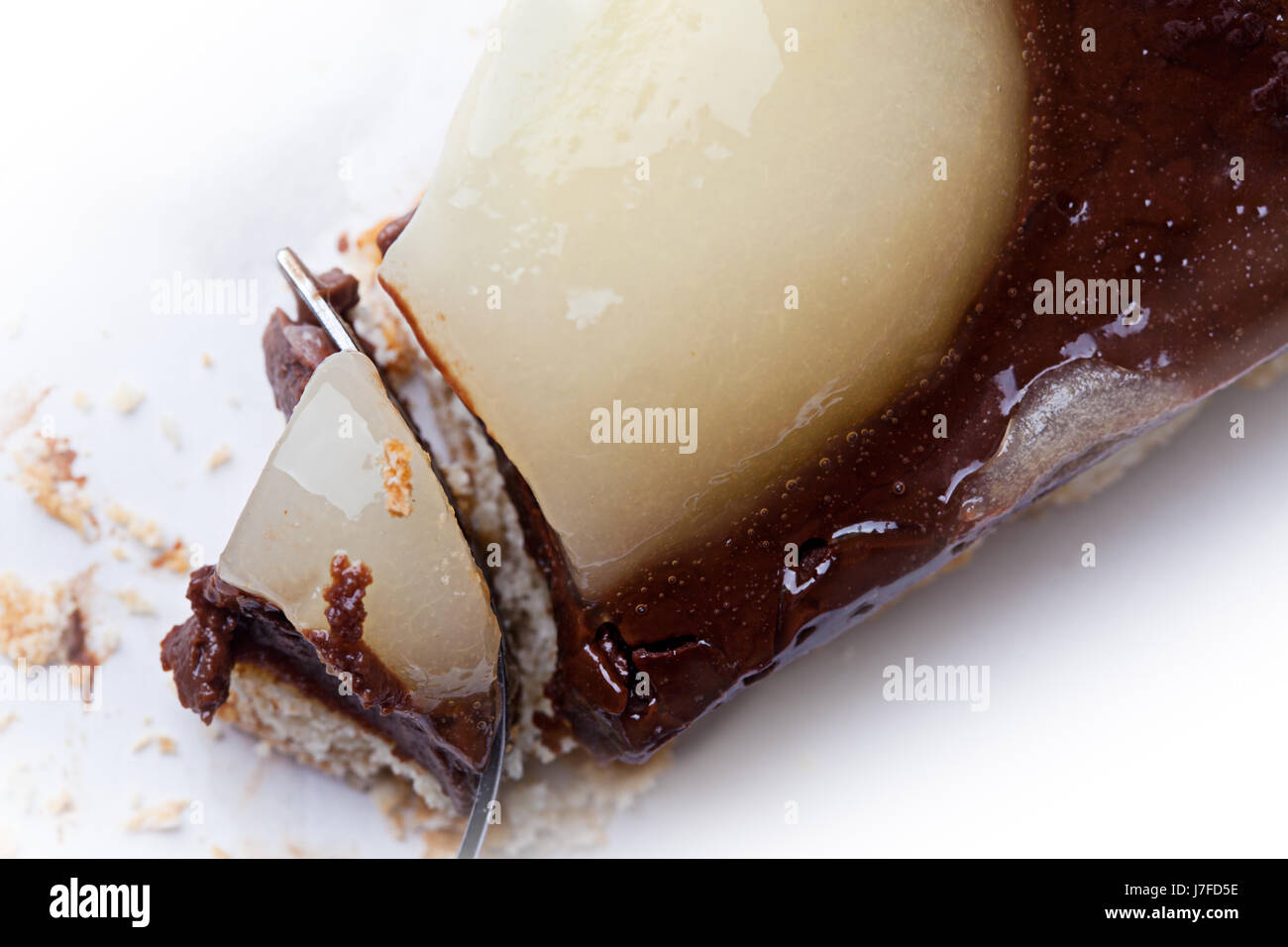 cake on paper plate Stock Photo - Alamy