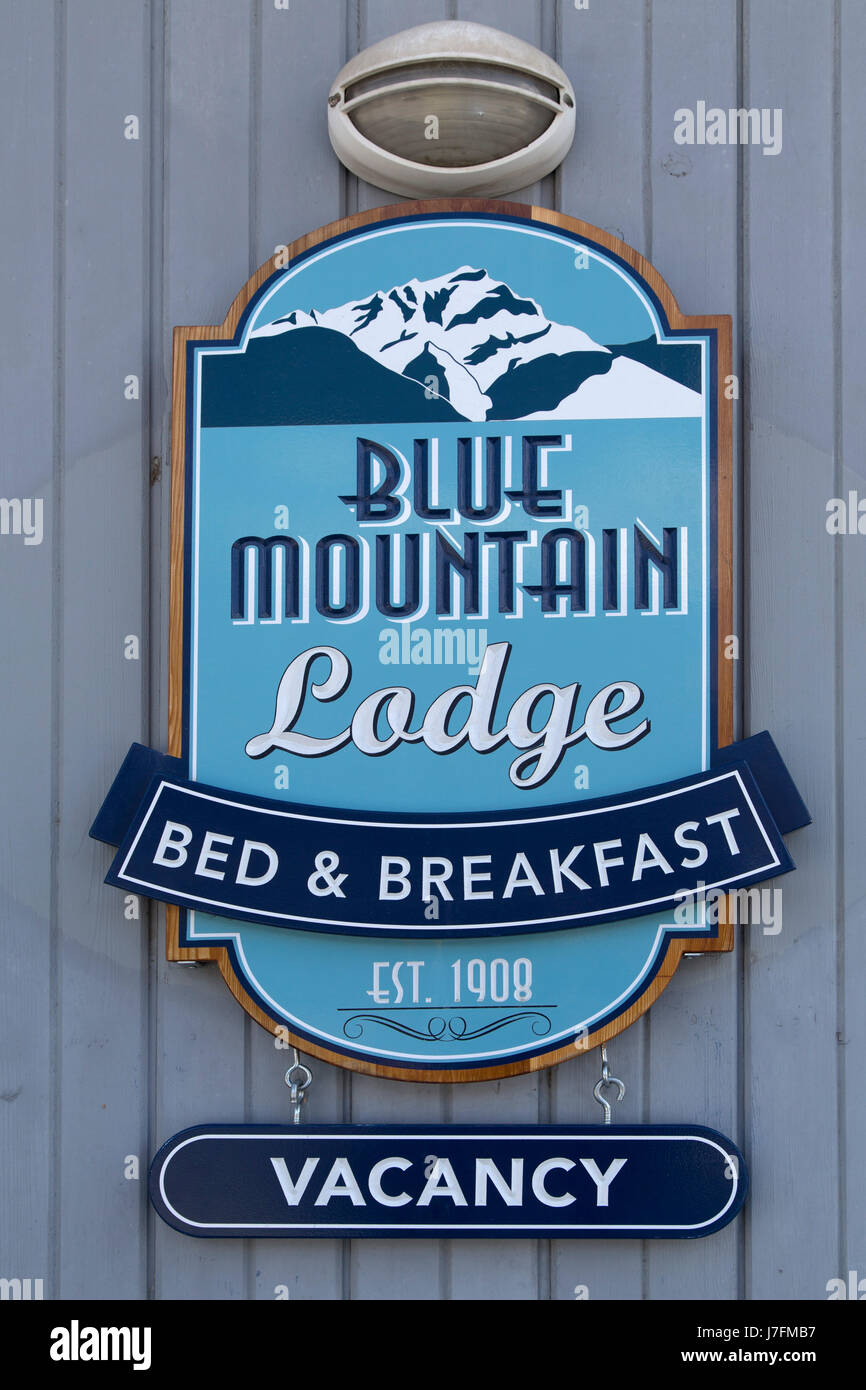 Alberta canada bed hi-res stock photography and images - Alamy
