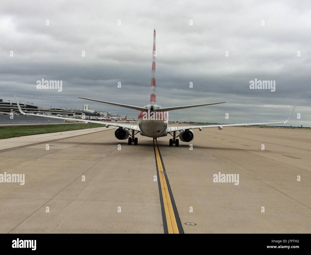 Aircraft ground operations Stock Photo - Alamy